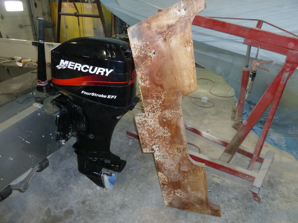 Transom Replacement – Imperial Boat Repair